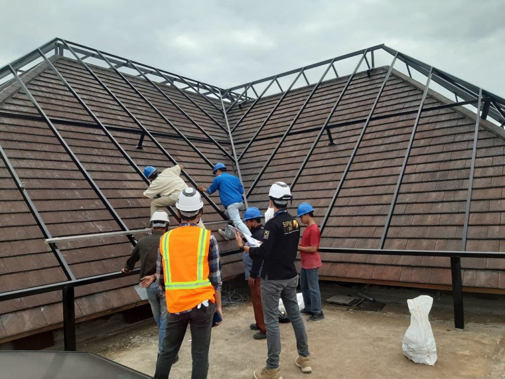 Solar Panel Installer - PT SARANA ENERGI INVESTAMA